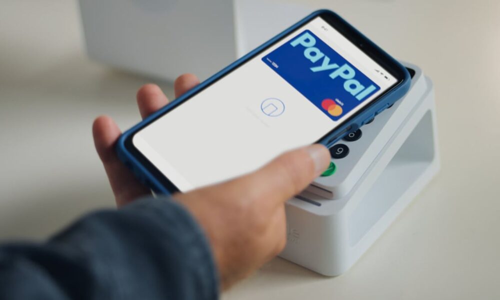 PayPal se lanza a la aventura de los pagos sin contacto en Alemania, plantando cara a Apple Pay